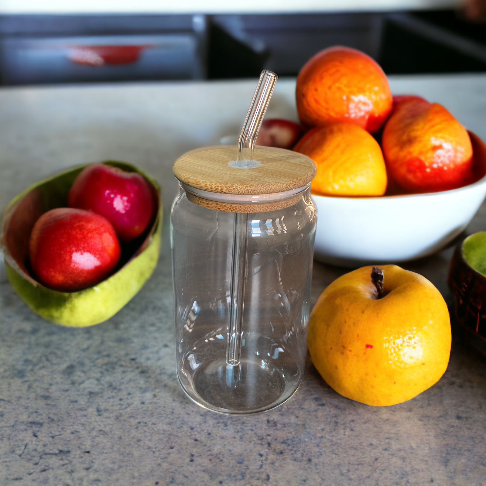 Transparent Round Drinking Glass Tumbler with Bamboo Lid And Glass Str